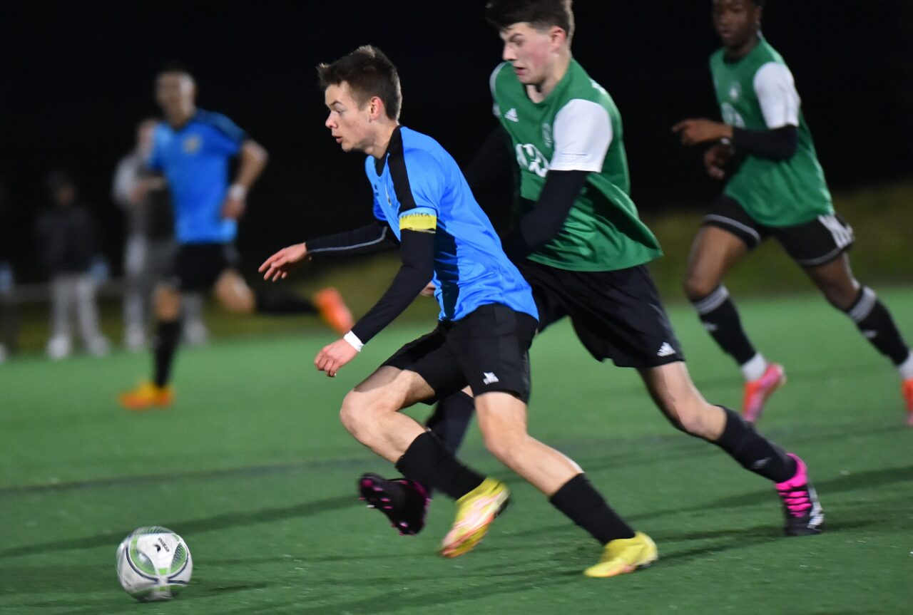 U16: B2-Junioren landen Auftaktsieg in Neuried | SV Planegg-Krailling e.V.